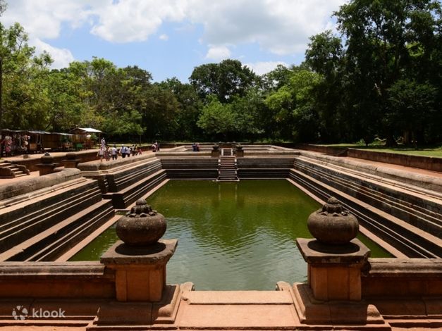Private Anuradhapura Atmasthana Half Day Tour with Hotel Pick Up - Klook