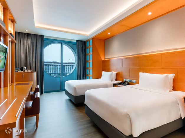 Resorts World Sentosa – Hotel Michael™ Festive Dinner Staycation ...