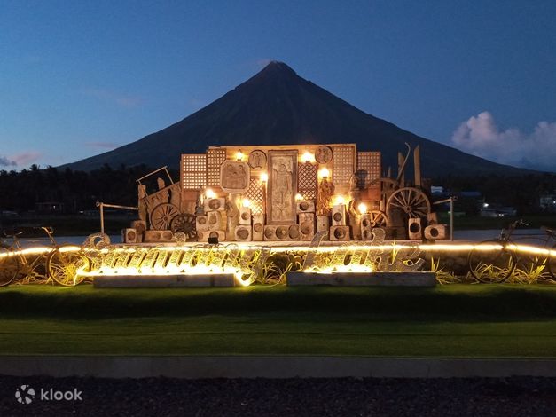 Ultimate Albay Festival of Lights Evening Tour - Klook