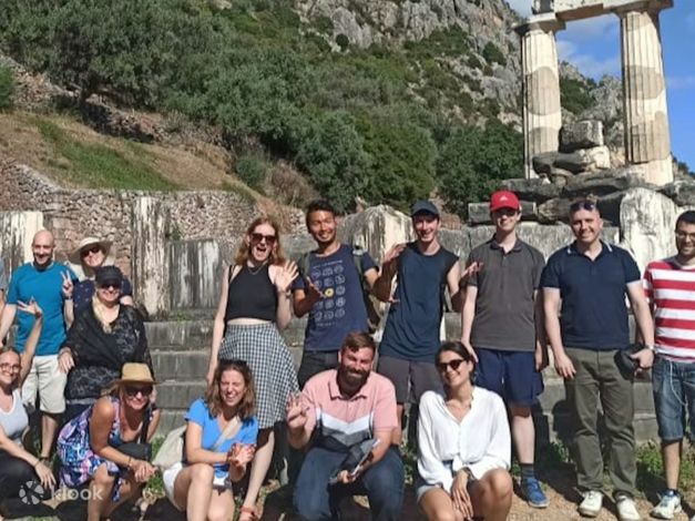 Delphi VR audio tour from Athens - Klook