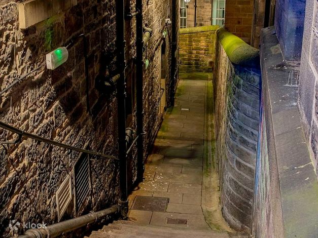 Edinburgh Dark Secrets of the Old Town Ghost Walking Tour - Klook