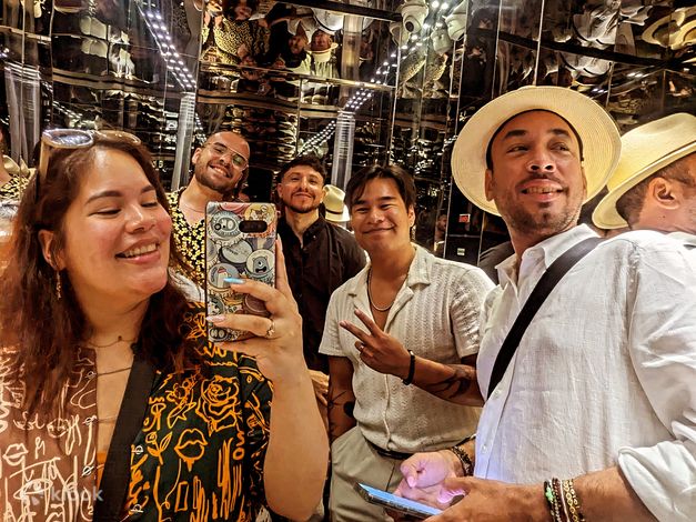 The Ultimate Medellin Nightlife Tour : Rooftops and Clubs - Klook