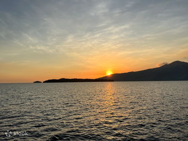 Chase the Sun: Sunset Cruise in Subic Bay for a Magical Evening - Klook ...