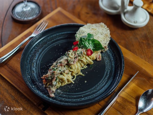 Ini Vie Hospitality의 Ankhusa Restaurant Ubud 식사권 클룩 Klook 한국