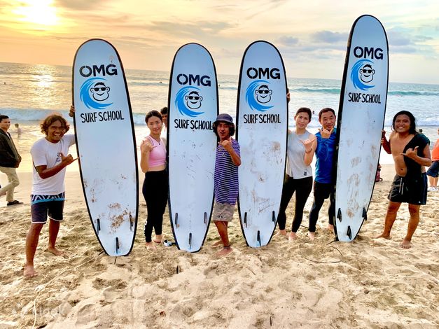 Surfing Lesson in Kuta Bali with Korean-speaking Instructor - Klook