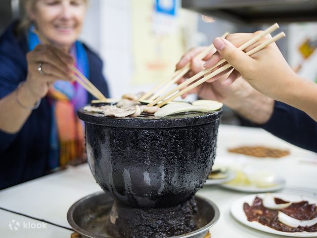 Beijing Hutong Food Tour by Tuk Tuk - Klook
