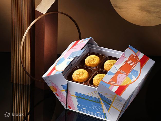 The Ritz-Carlton, Hong Kong Mooncake offer | Bon Voyage Hong Kong Mini ...