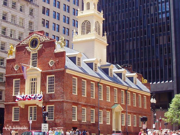 Step Back in Time: Revolutionary Story Small Group Walking Tour of ...