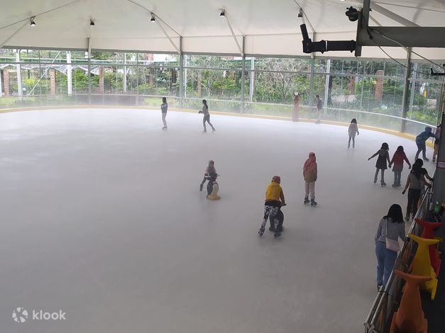 Gardenice Skating Rink Ticket in Paris Van Java Bandung - Klook