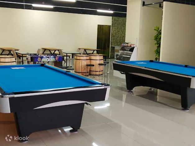 Billiard and Virtual Golf at One Strike Arena Jakarta - Klook Hong Kong