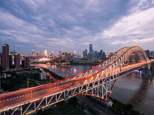 Chongqing Private Guided Night Tour Yangtze River Bridge Hongyadong ...