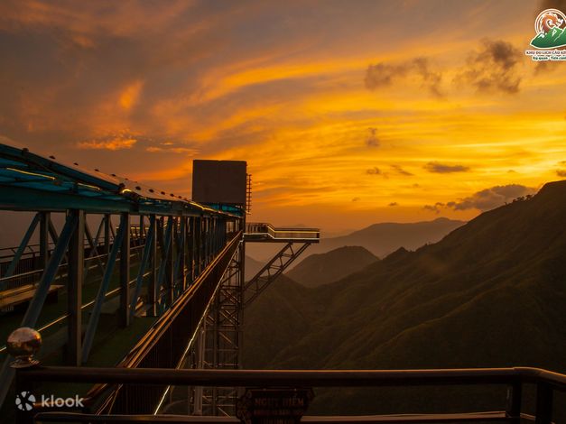 [Online Exclusive] Rong May Glass Bridge Admission Ticket in Sapa - Klook