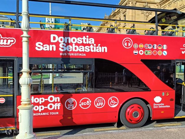 Xe buýt tham quan thành phố hop-on hop-off San Sebastian - Klook Việt Nam