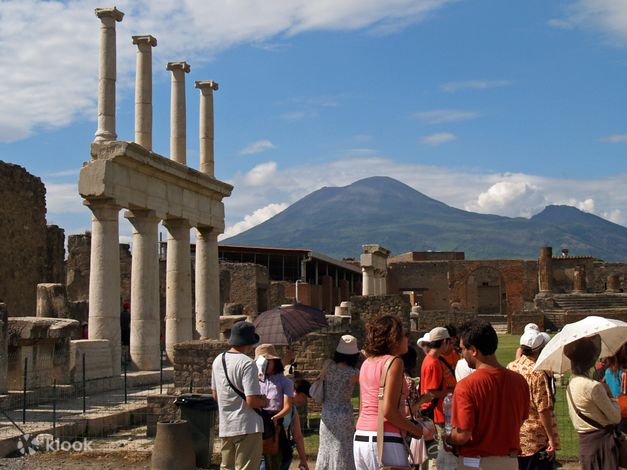 Pompeii and Mount Vesuvius with lunch tour in Rome - Klook