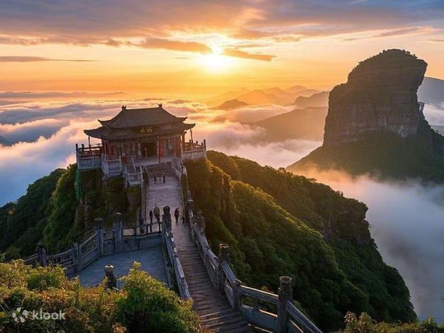 구이저우 판징산 고급 퓨어 플레이 1일 투어 & 백만 년 된 지질학적 경이로움을 탐험하고 미륵사를 만나보세요 (구이양 출발 왕복 + 점심 식사 포함 + 황금 정상 + 버섯석 ...