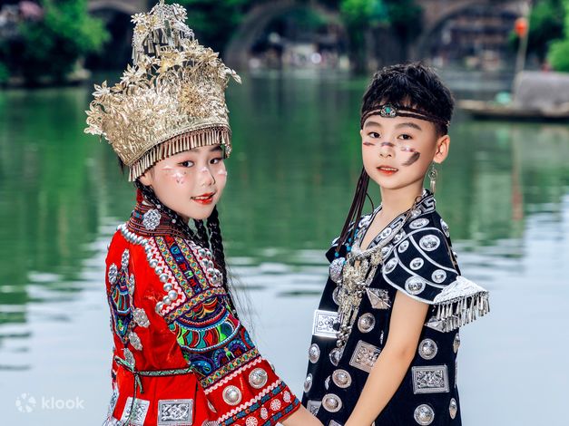 Travel photography in Phoenix Ancient Town, Xiangxi - Klook