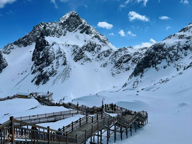 Yunnan Lijiang Jade Dragon Snow Mountain One-Day Group Tour (Glacier ...