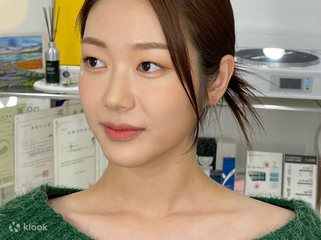 K-Beauty Make Up Experience at ROA.MAKEUP in Seoul - Klook, Vereinigte ...