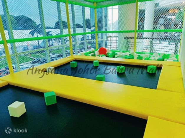 Seven Castle Angsana Mall Pass - Klook