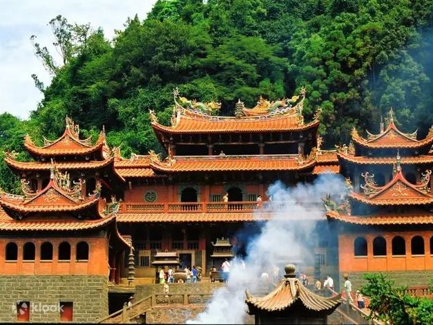 Private Day Tour of Anxi Qingshuiyan and Bama Tea Garden from Xiamen ...