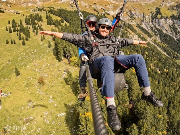 Paragliding Experience from Engelberg - Klook Estados Unidos