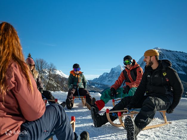 グリンデルワルト ボドミ アリーナでのそりとチュービング | Klook