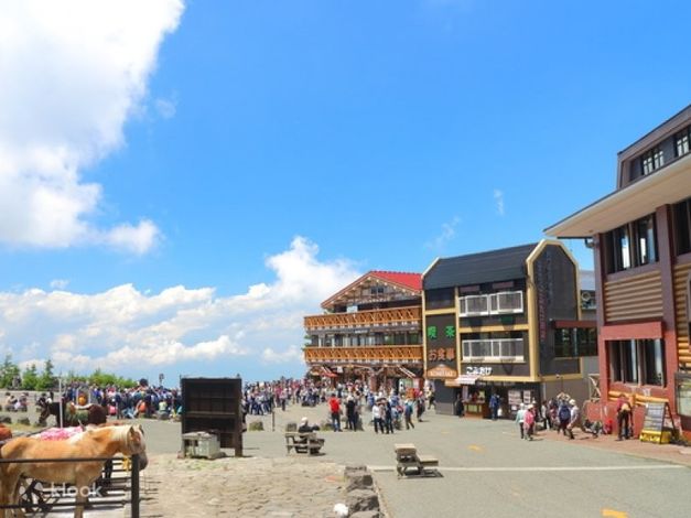 Fuji 5th Station dan Gotemba Premium Outlet dari Tokyo (Disban - Klook ...