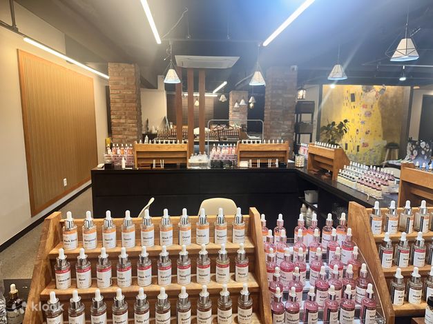 Perfume Studio: Blend, Bottle, and Bring It Home - Klook