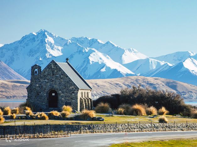 Day Tour with Coach Transfers between Christchurch and Mount Cook - Klook
