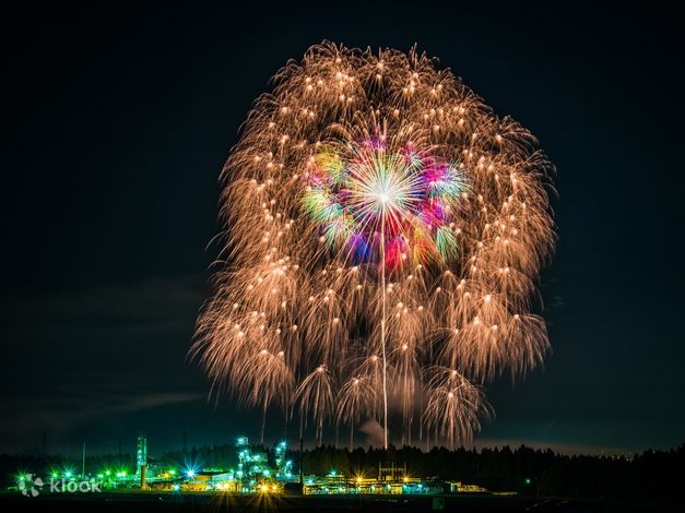 Three major fireworks displays in Echigo, Niigata, Japan・The world's ...