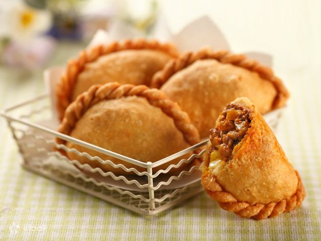 Tip Top Curry Puff, Singapore - Klook Australia