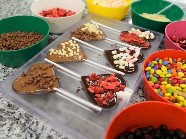 Prague Chocolate Experience Center Ticket & Chocolate Workshop - Klook