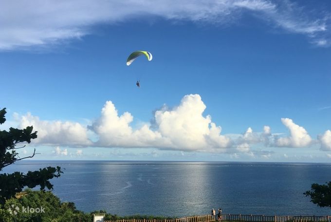 Motor Paraglider Tandem Flight in Nanjo, Okinawa - Klook香港