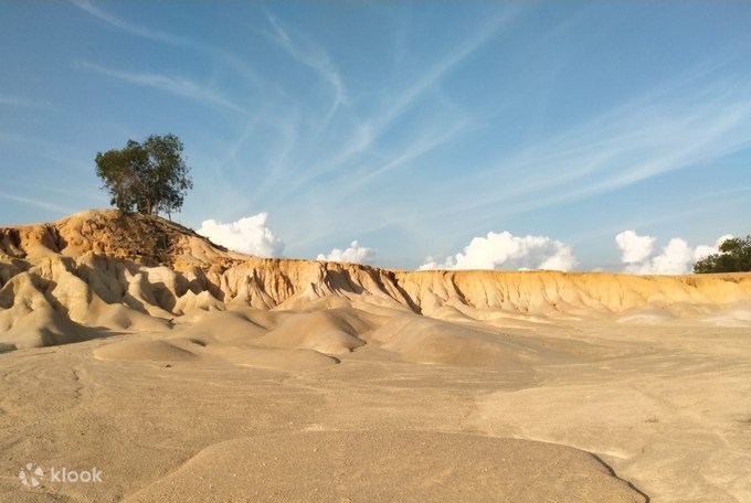 Up to 30% Off | Bintan Desert and Blue Lake Tour - Klook Philippines