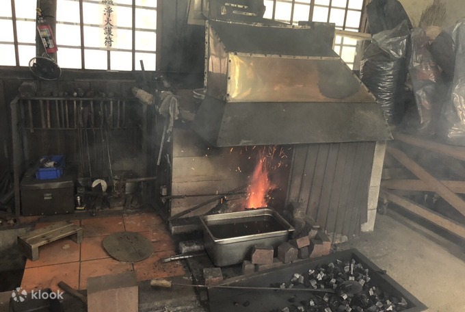 Sword Making Demonstration And Make Your Own Samurai Knife in Osaka ...