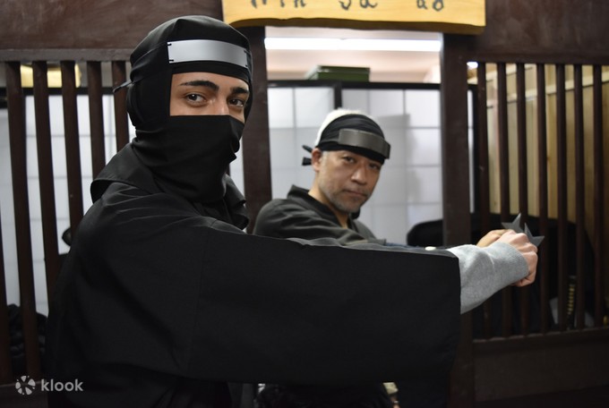 Ninja Workshop and Costume Rental Experience in Osaka - Klook