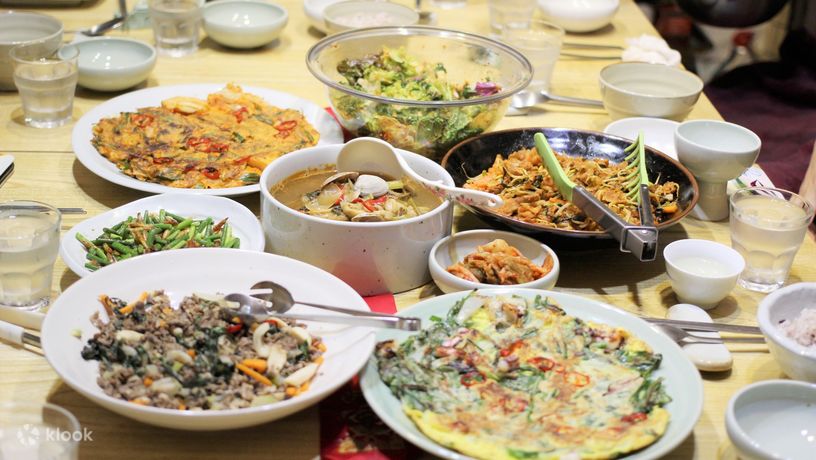 Korean Cooking Class with Traditional Market Tour by OME Cooking Lab in ...