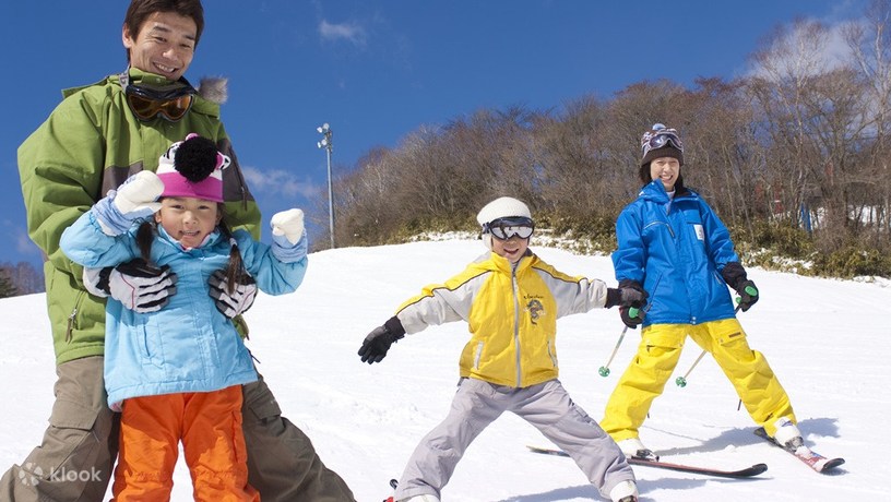 Snow Town Yeti Day Trip from Tokyo - Ski with a view of Mt. Fuji ...