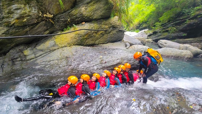 River Tracing Experience with Chinese-speaking Guide in Taitung, Taiwan ...