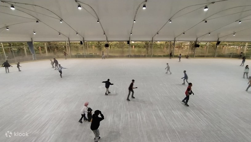 Gardenice Skating Rink Ticket in Paris Van Java Bandung - 클룩 KLOOK 한국