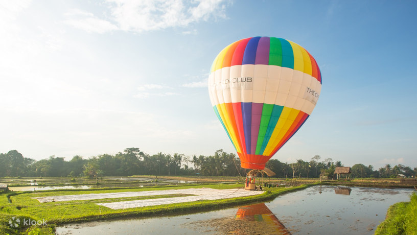Hot Air Balloon Experience at The Chedi Club Ubud, Bali, Indonesia ...