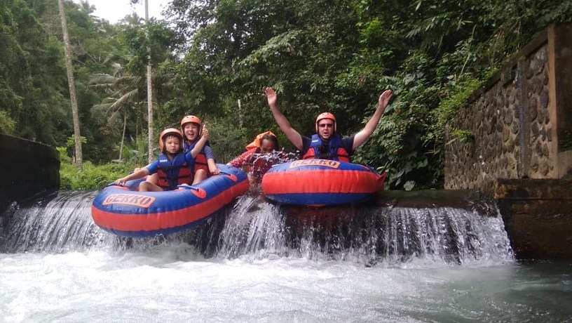 Bali Tubing Adventure in Pakerisan River Tampaksiring - 클룩 KLOOK 한국