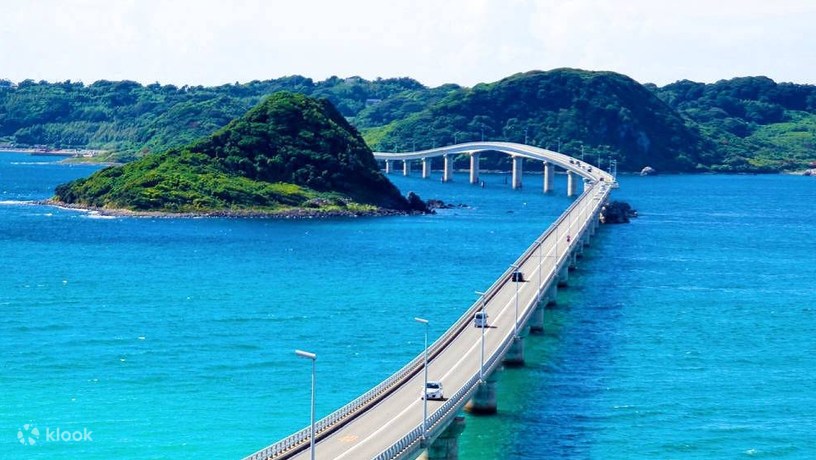 Yamaguchi Tsunoshima Bridge, Karato Market, and Motonosumi Inari Shrine ...