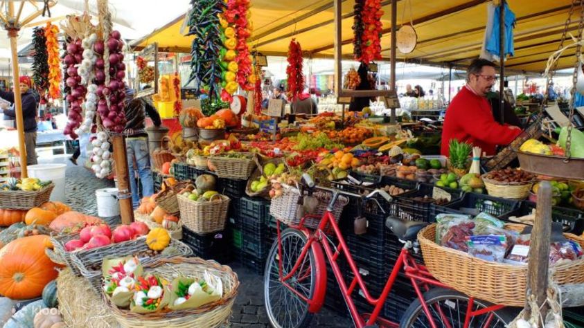 Small-Group Rome Food Walking Tour: Trastevere, Campo de' Fiori and ...