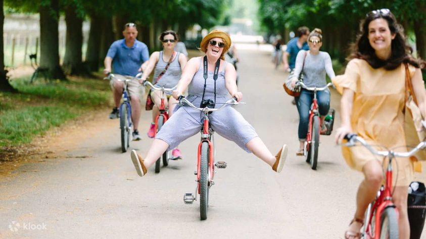 Versailles Small Group VIP Bike Tour - Klook India