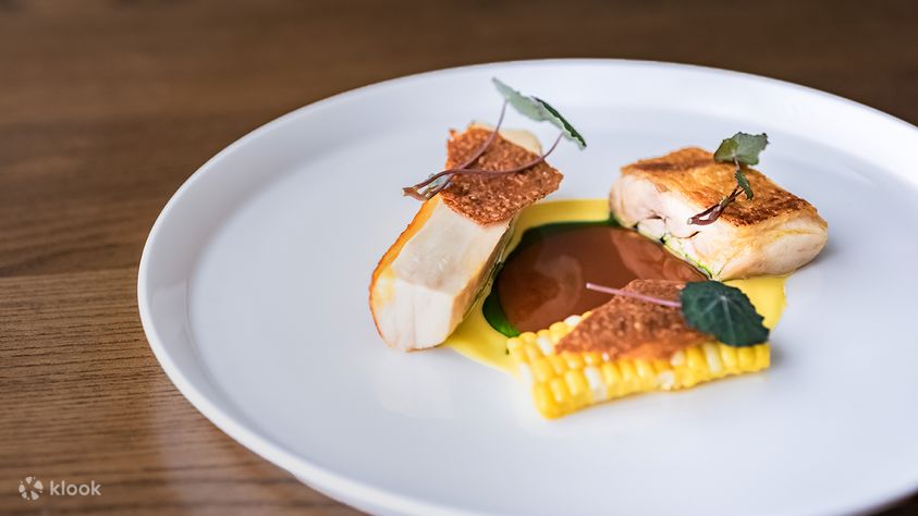 Three Yellow Chicken - Klook Australia