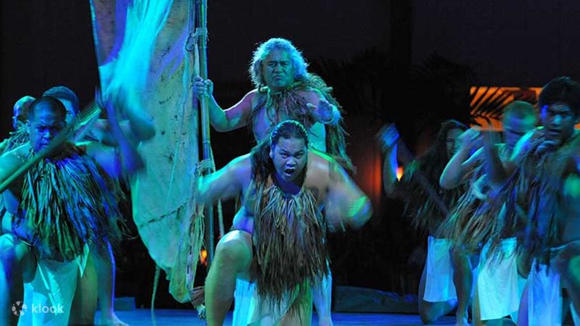 Malam Pemilik Perkebunan Vip Luau Kalamaku di Kauai - Klook Indonesia