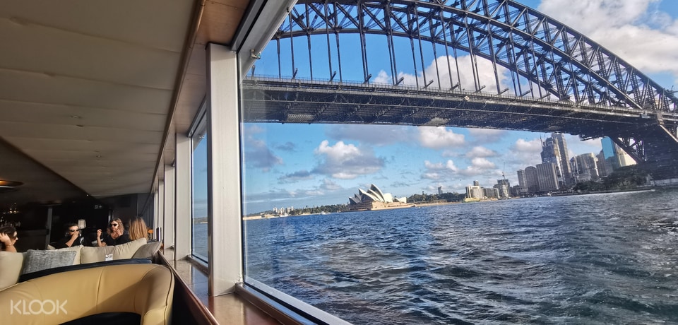 Captain Cook Sydney Harbour Bar
