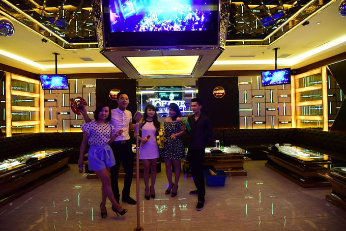 10 Wild Bro-tivities For An Unforgettable Stag Night Out In Singapore ...