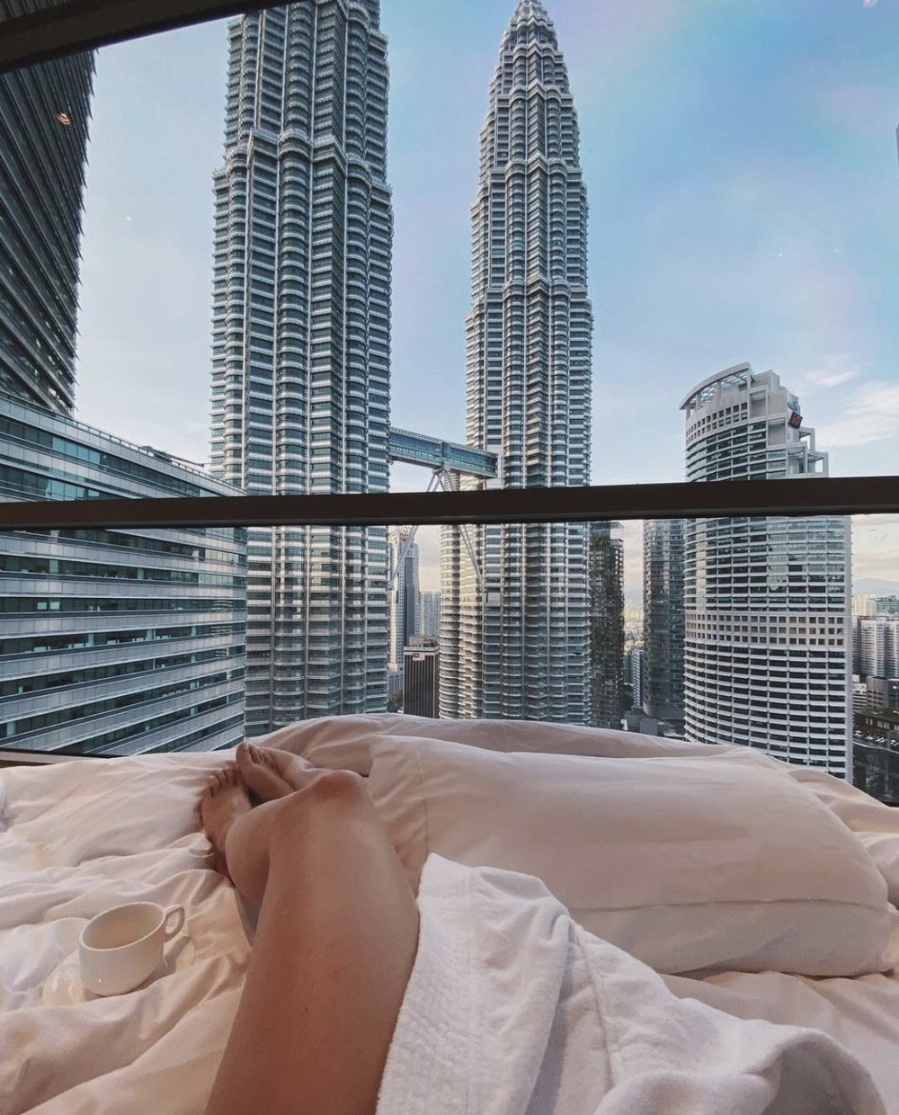 10 Hotel di Kuala Lumpur dengan Pemandangan Terbaik Twin Towers & KL Tower - Klook Blog